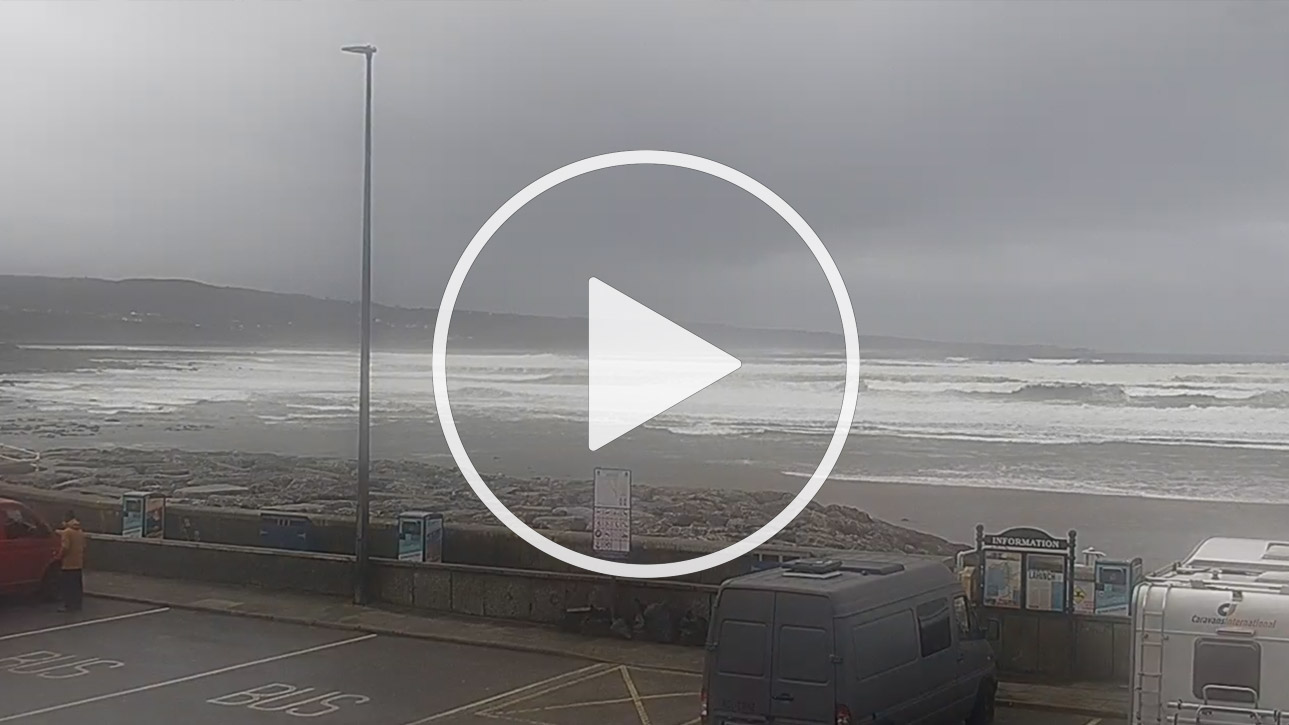 Live Cam Ben's Surf Clinic Surf School Lahinch, Promenade, Liscannor ...